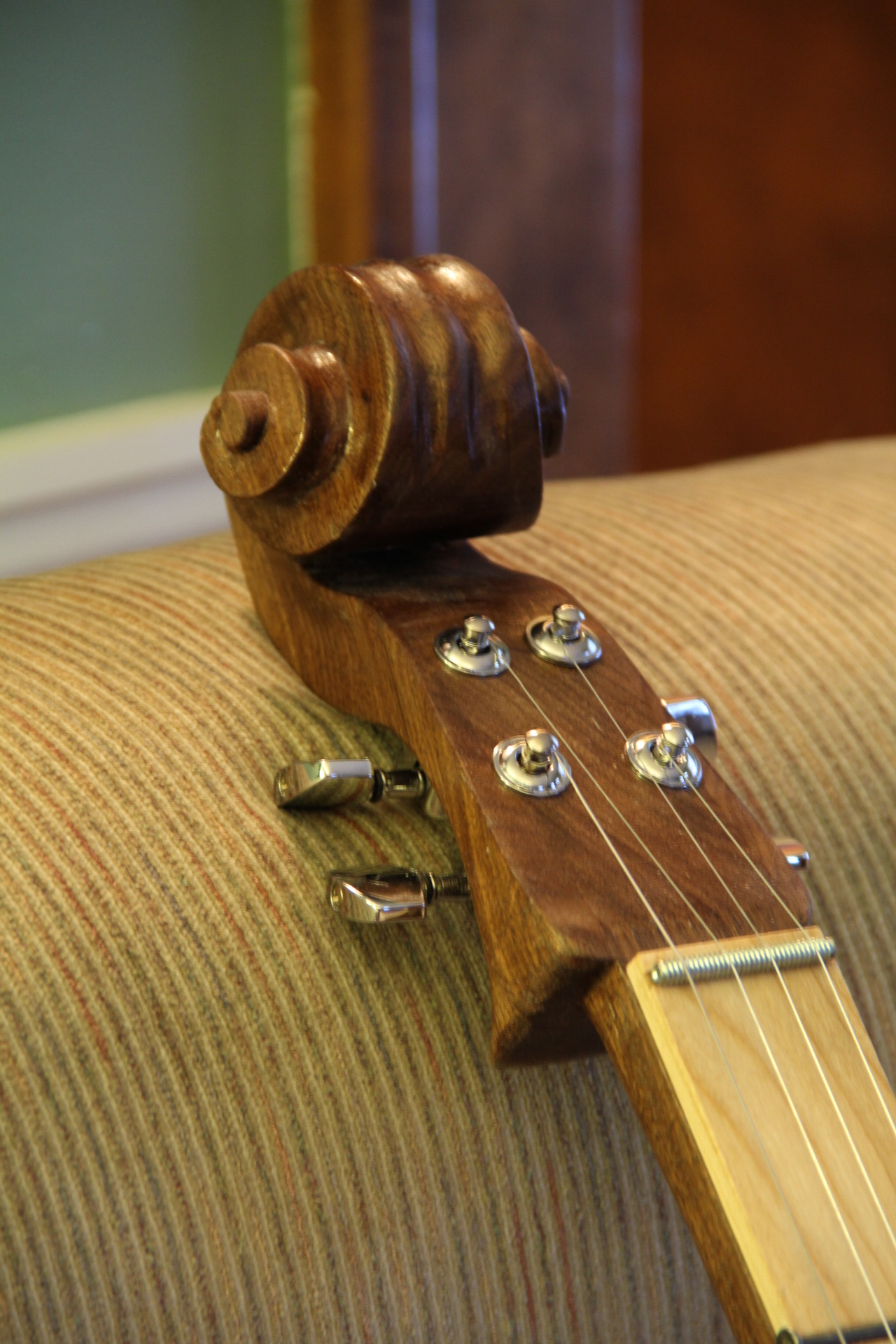 Wood carving tools and Bushcraft - Flexcut Tool Company - Flexcut Tool ...